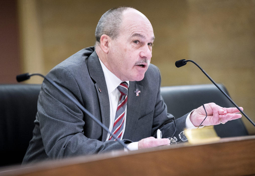 Senator Howe’s legislation to protect Minnesota firefighters passes in ...