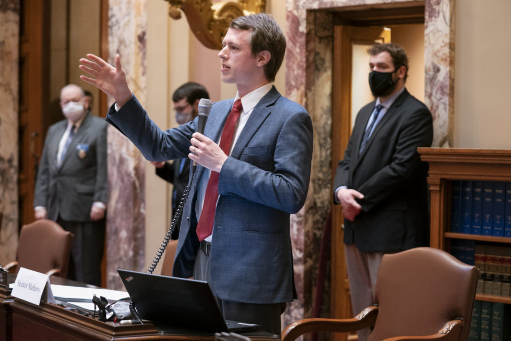 Senator Mathews Commemorates Peace Officers Memorial Day - Minnesota ...
